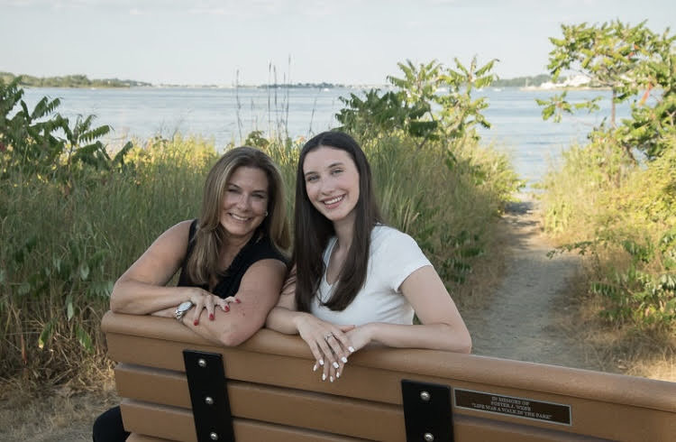 Women Who Wow: Beth Cuzzone | The Social Media Butterfly
